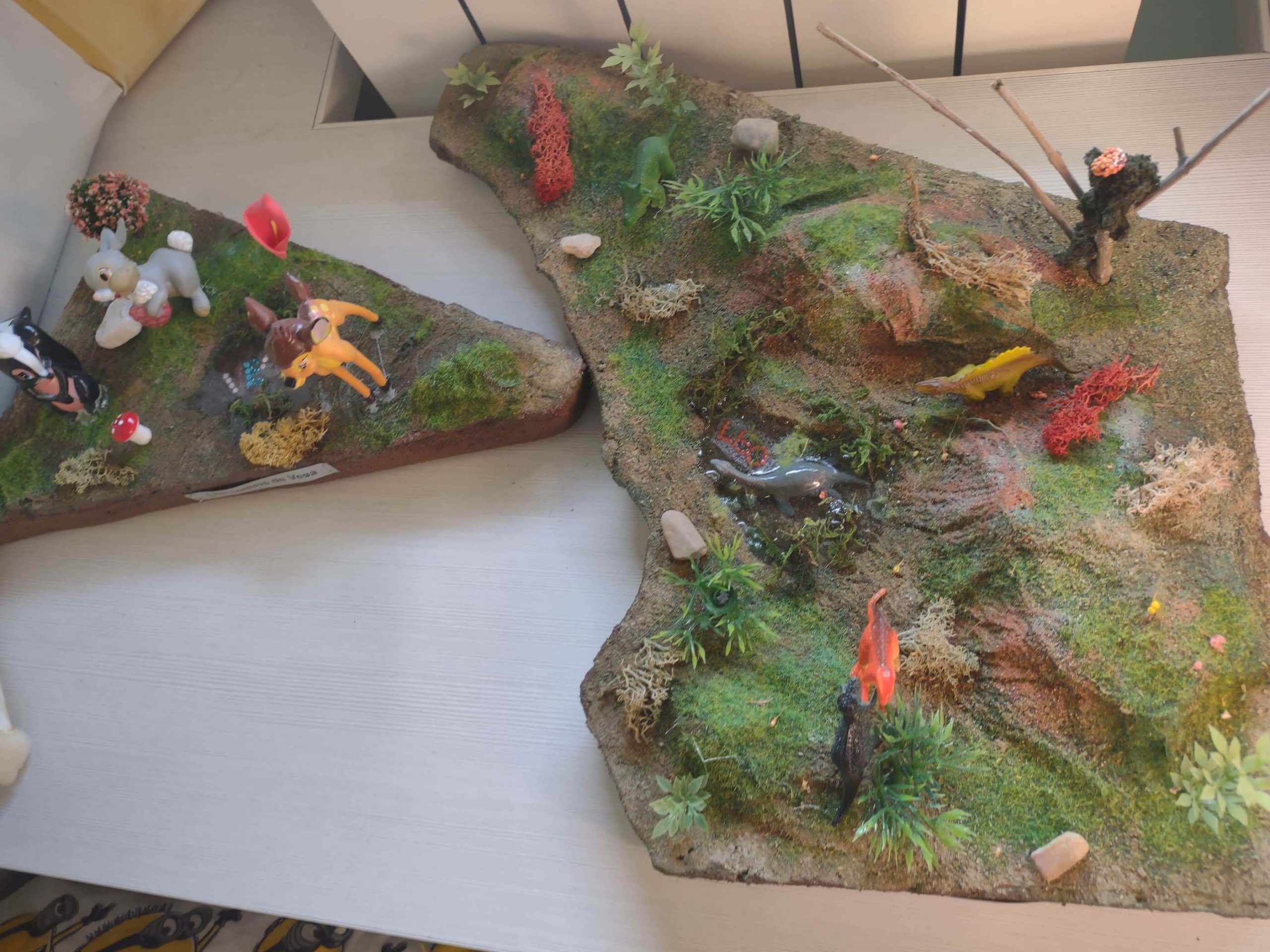 Miércoles Mudo #244:Dioramas | www.elhombredelosdosombligos.com